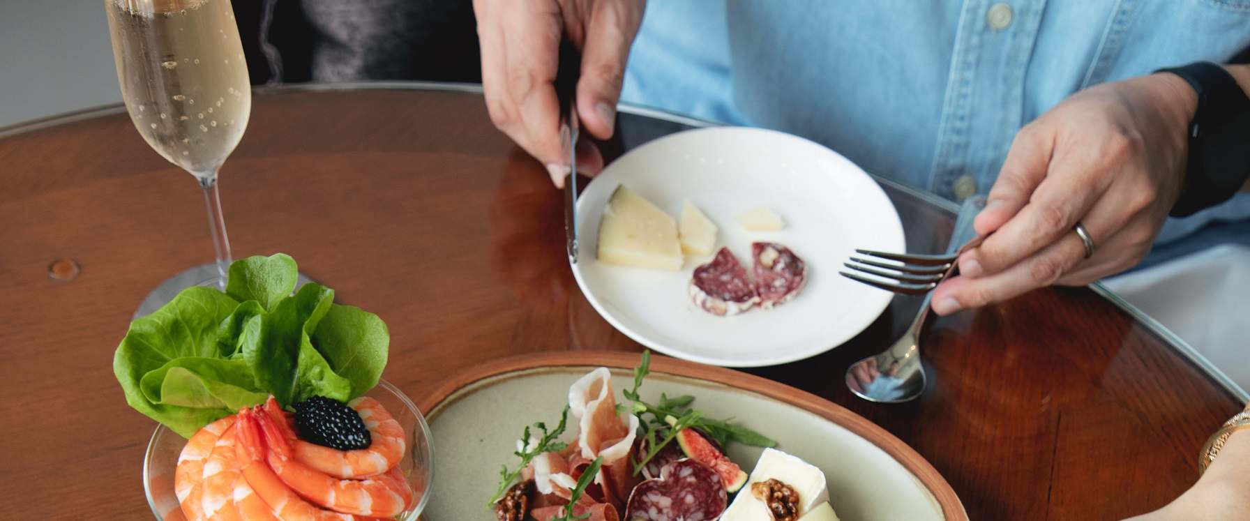 Kerry Hotel Hong Kong | Lobby Lounge - Klook New Zealand